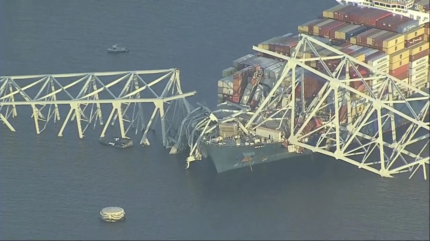 Baltimore Bridge collapses into harbor after ship strike, causing mass ...